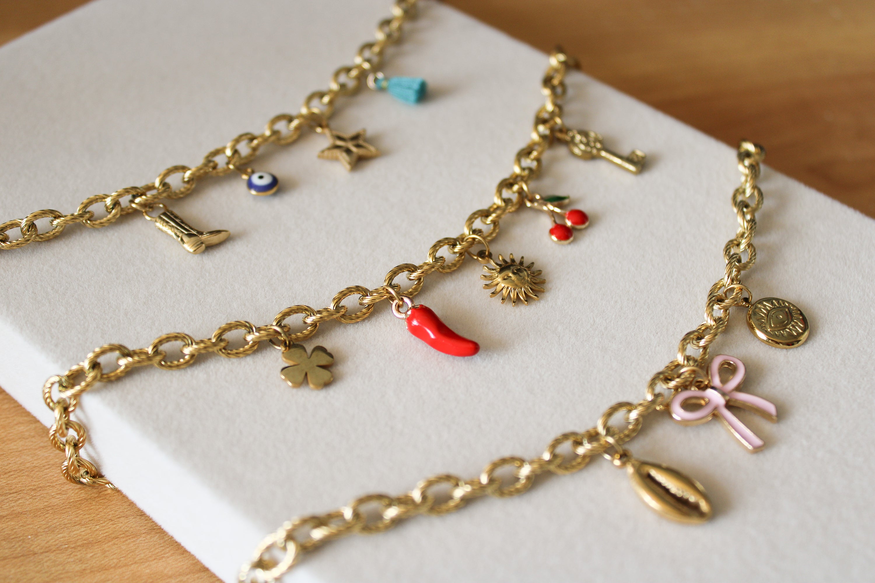 Bar à Charms | Collier personnalisé à breloques – Unique by M